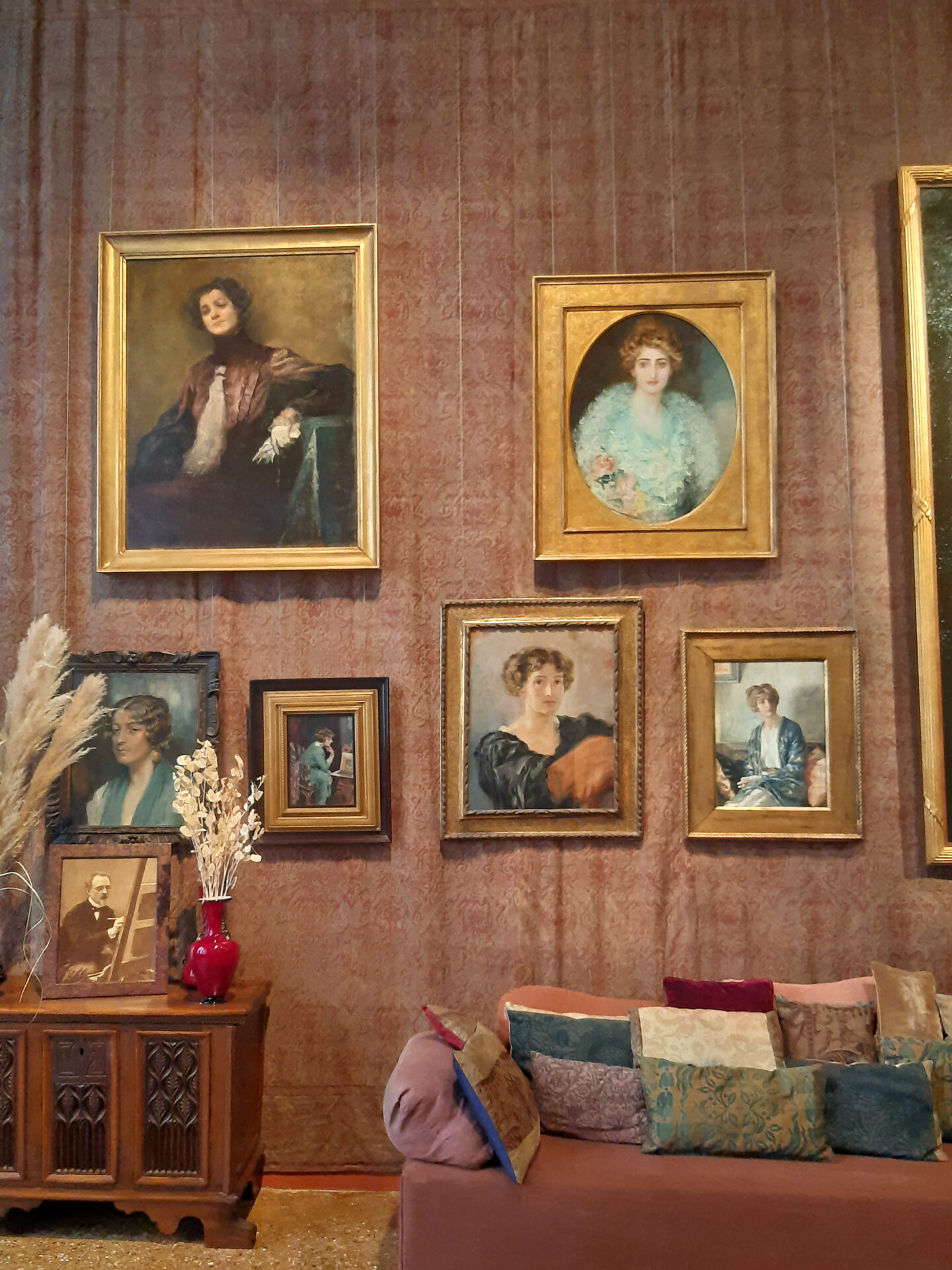 Mariano Fortuny Museum, Venice, Italy - Part One. - Rachel with an E